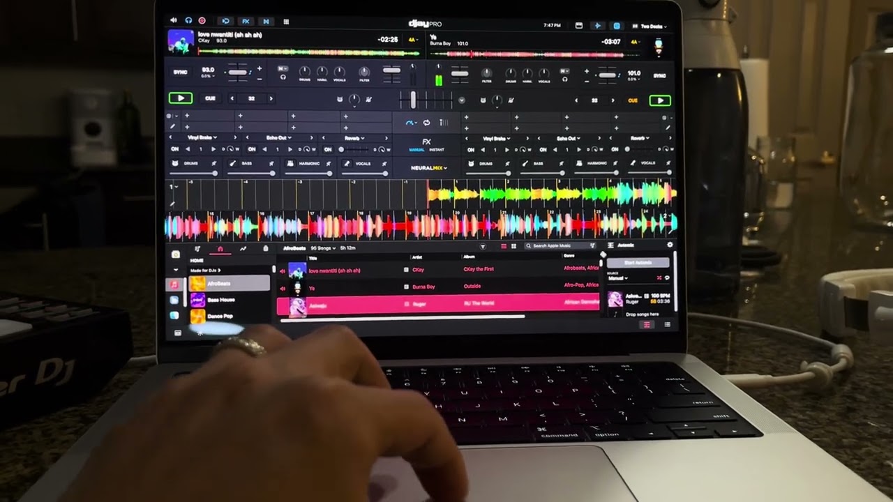 Automix Inconsistencies - Bug Reports - Algoriddim Community Forums